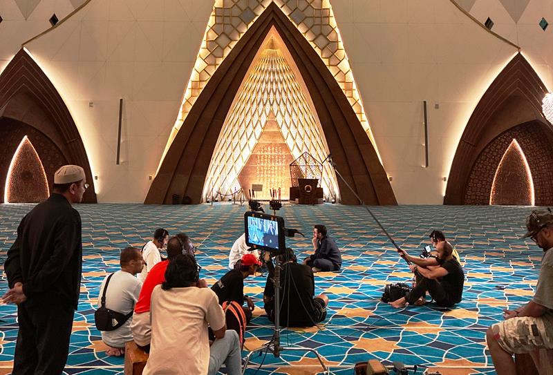Mostafa Atef Syuting di Masjid Raya Al Jabbar » Masjid Raya Al Jabbar